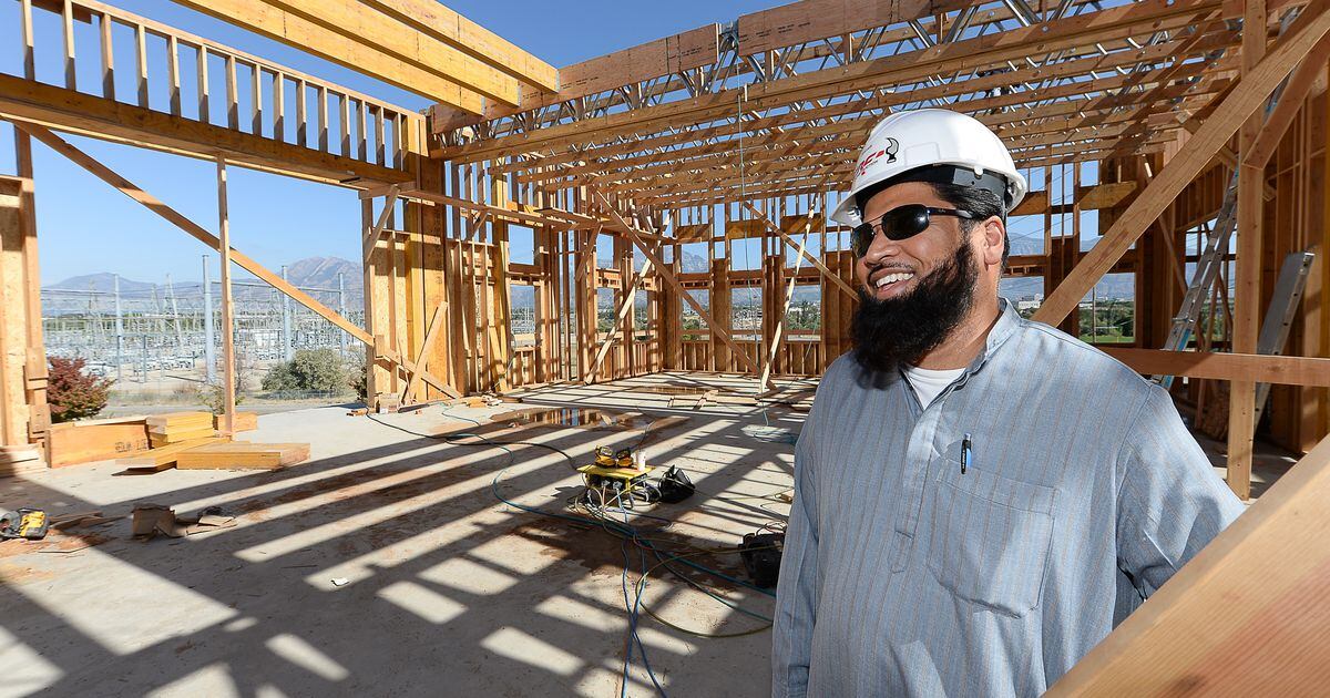 Utah’s largest mosque is taking shape, complete with ‘female friendly ...