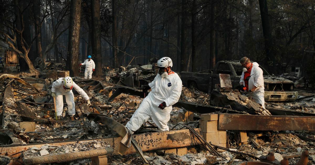 What makes a California wildfire the worst? Deaths and size.