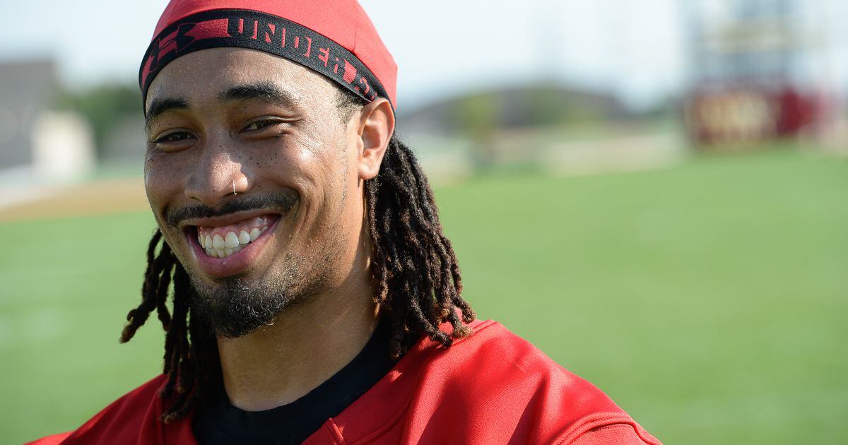 Nearly 18 months after committing, Utah wide receiver Derrick Vickers ...