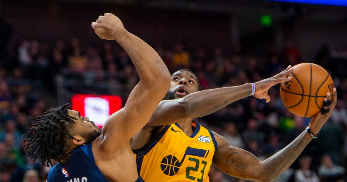 Quin Snyder likes to make a statement on the game’s first play