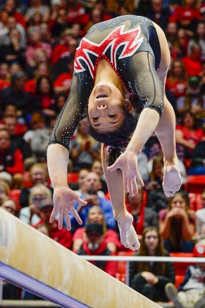 Utah gymnastics defeat Kentucky in season opener as the Tom Farden era ...
