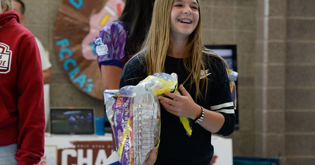 Utahn Sam Gordon is celebrated in NFL Honors show