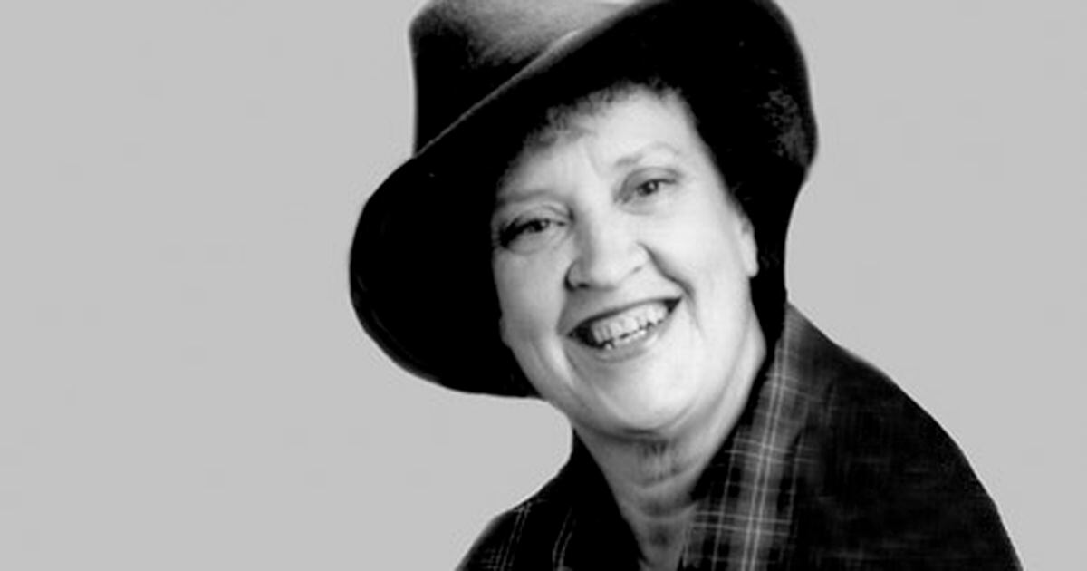 Teacher and author Elouise Bell, early Mormon feminist, dies at 82