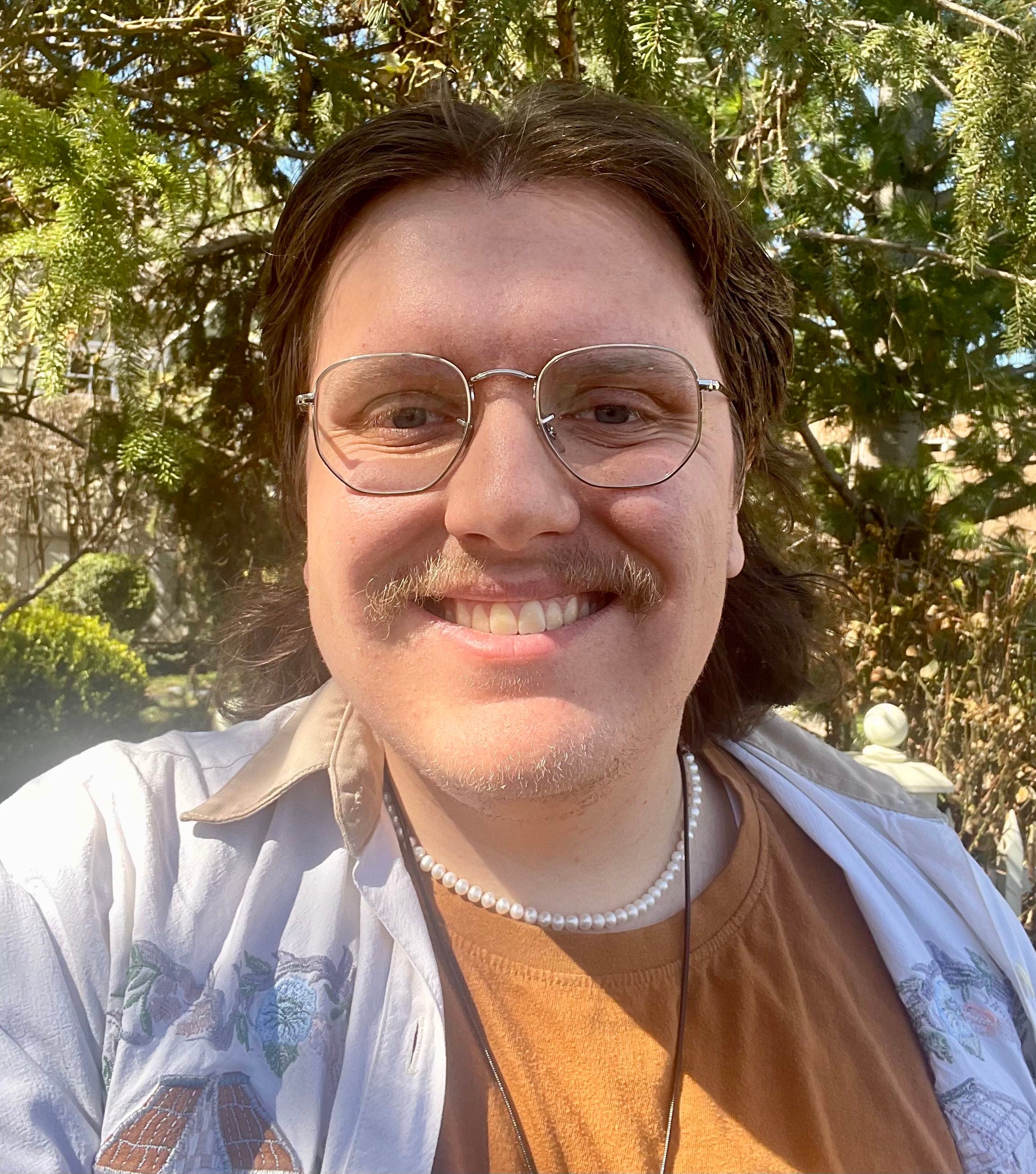 Ken Ivory's Instagram, Twitter & Facebook on IDCrawl