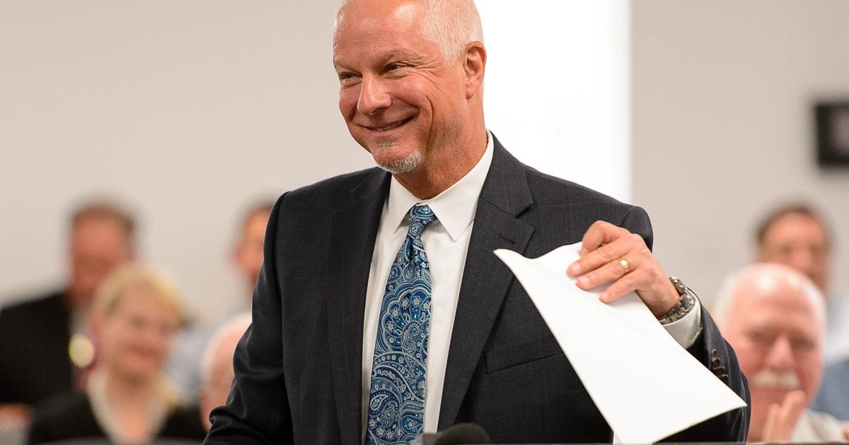 Key legislators say UTA is wrong about being forced to fire CEO Jerry ...