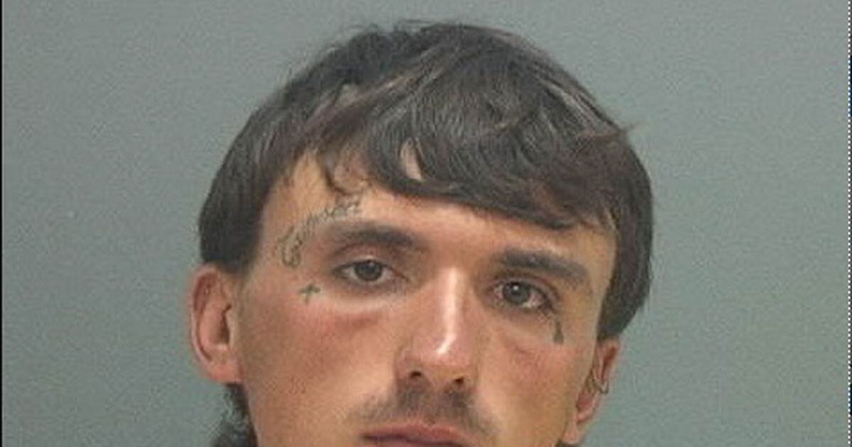 Alleged U. shooter faces more charges after threatening to stab officer ...