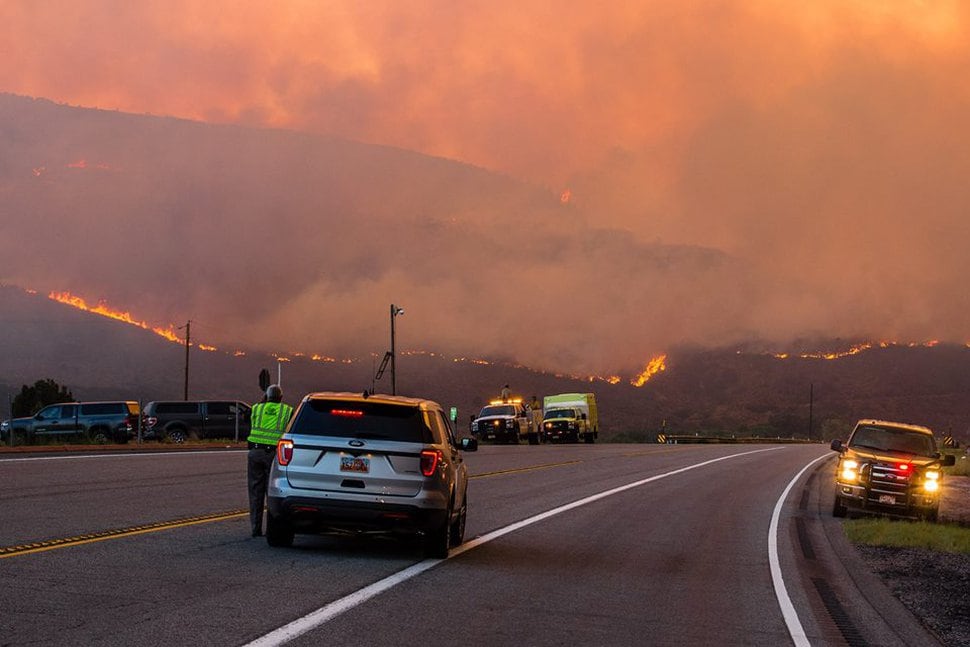 As Utah’s Dollar Ridge Fire destroys 90 homes and threatens 1,000 more ...