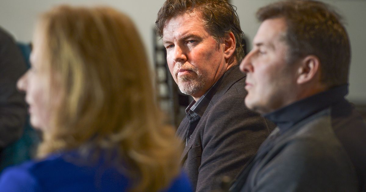 Investors who lost money in coin dealer’s alleged silver Ponzi scheme ...