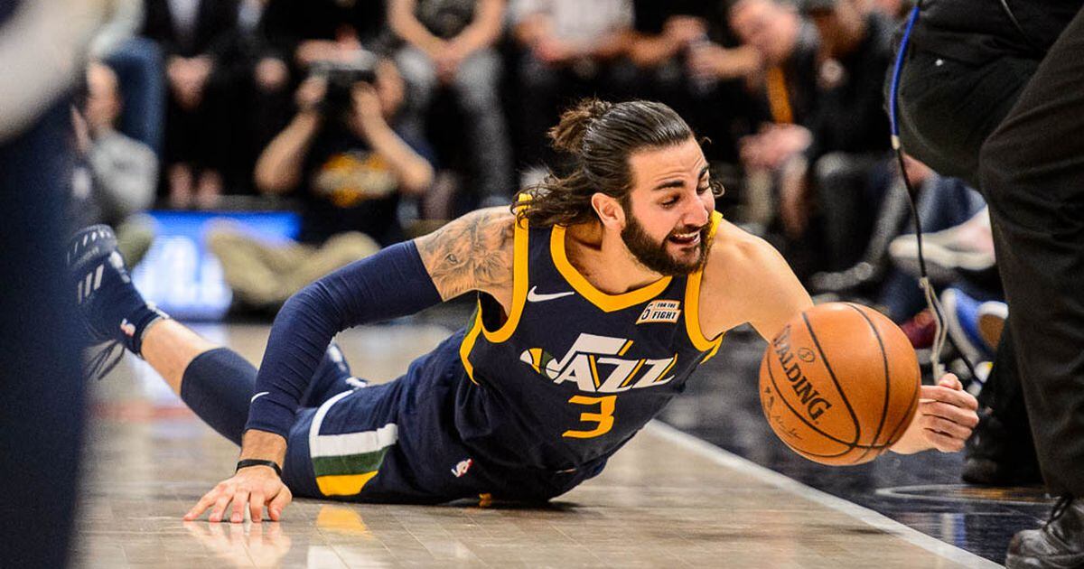 Ricky Rubio honors cancer victims with custom-made shoes on 5 for the ...