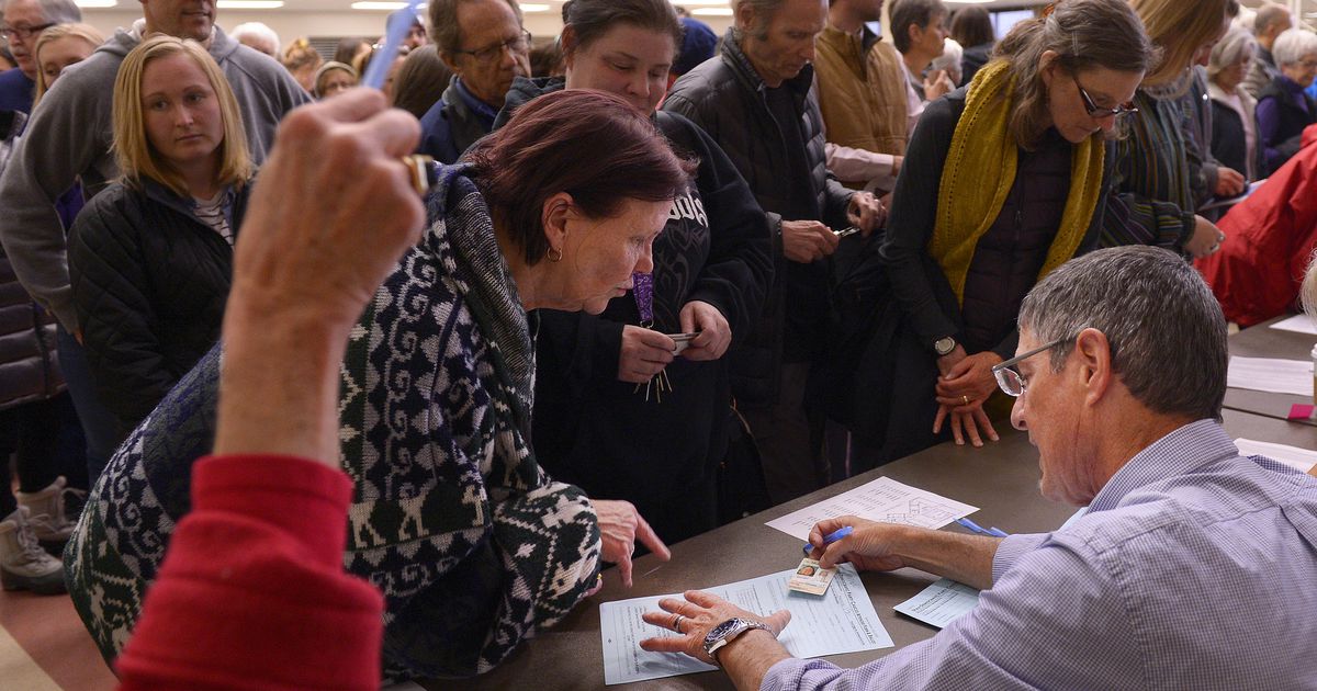 What you need to know about political party caucus meetings Tuesday