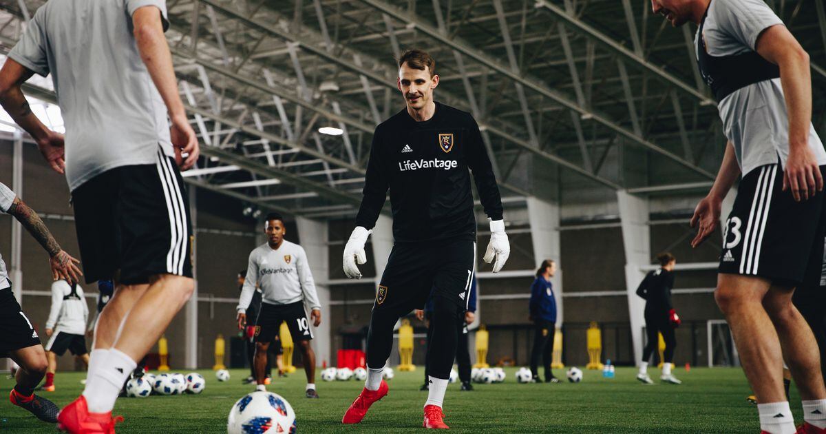 RSL announces the signing of goalkeeper Alex Horwath