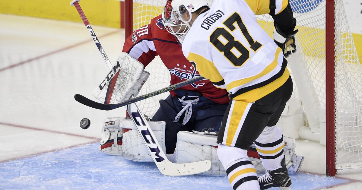 Power-play goals lift Capitals over Penguins