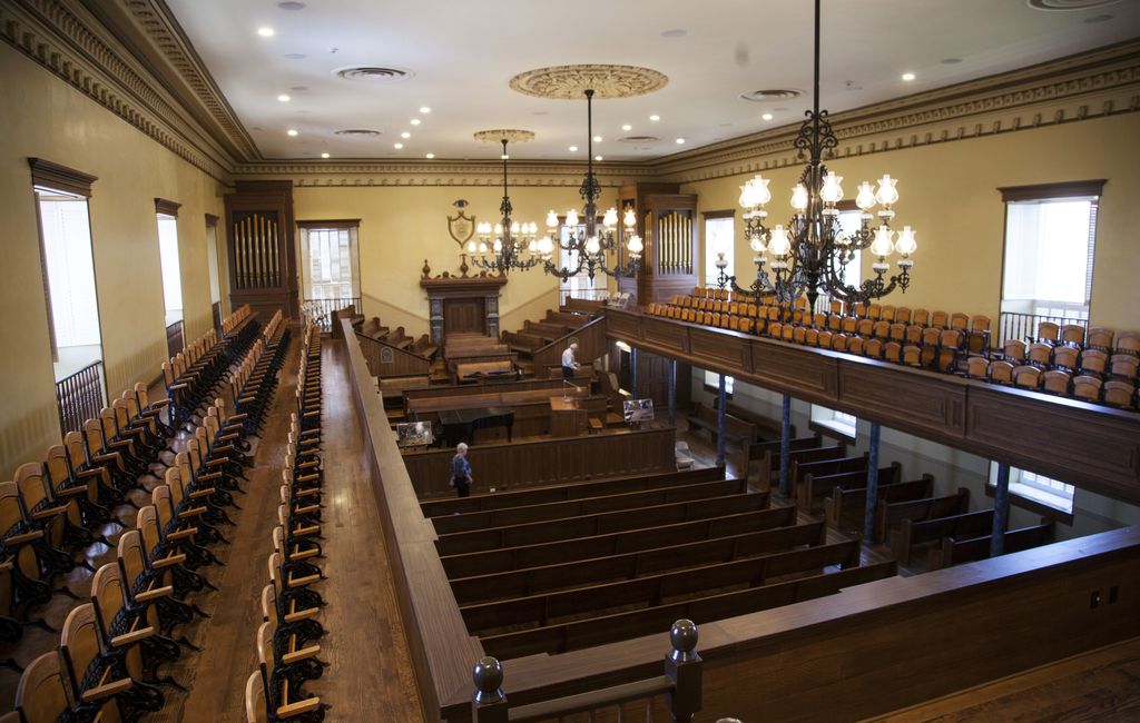 Mormons Church Inside