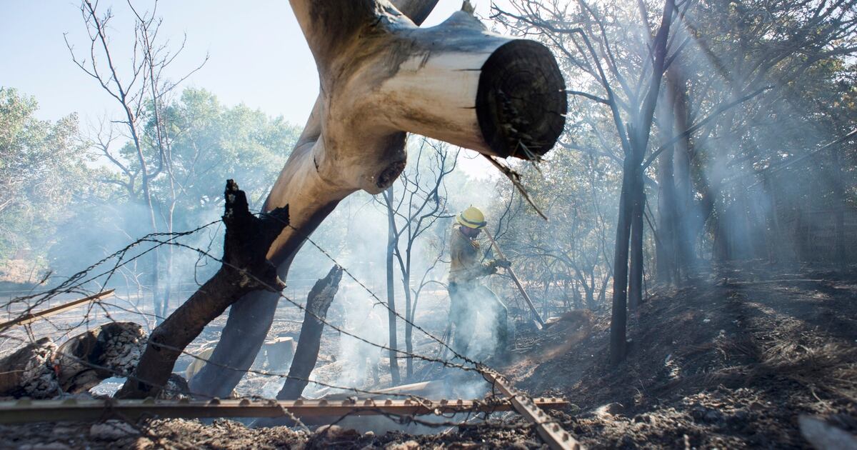 Firefighters still mopping up Moab fire that destroyed 8 homes - The ...