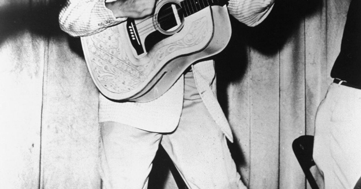 Gary Abernathy: Trump honoring Elvis? It’s about time.