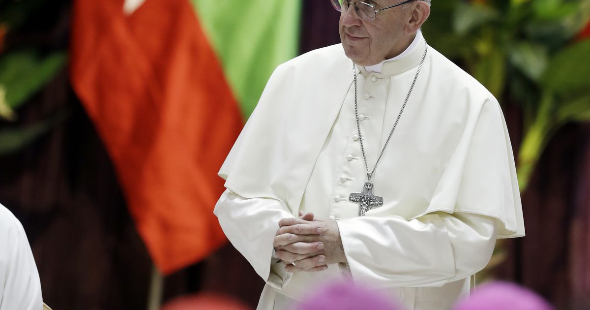 Commentary: Did Pope Francis chicken out when he didn’t mention the ...