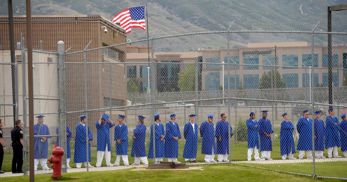 High school diplomas spell hope for Utah prison inmates - The Salt Lake ...