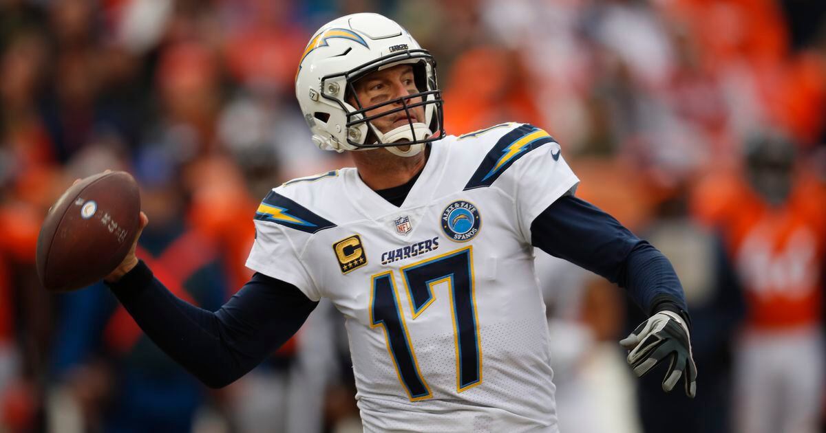 Chargers beat Broncos 23-9 in Denver’s season finale