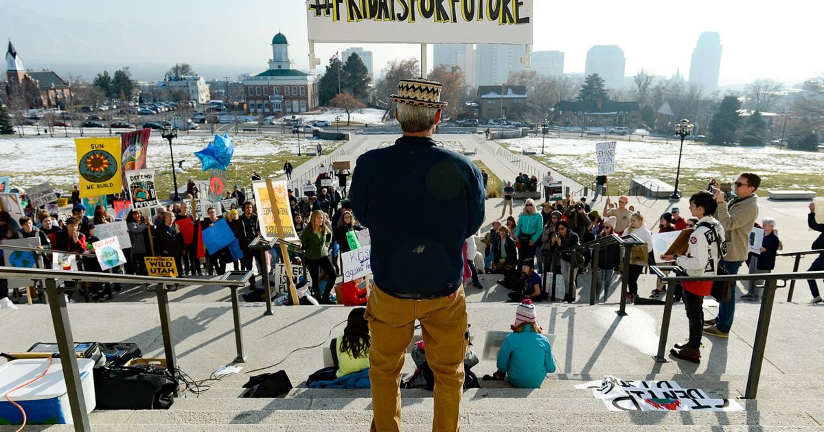 Utah climate change protesters demand action from Gov. Herbert