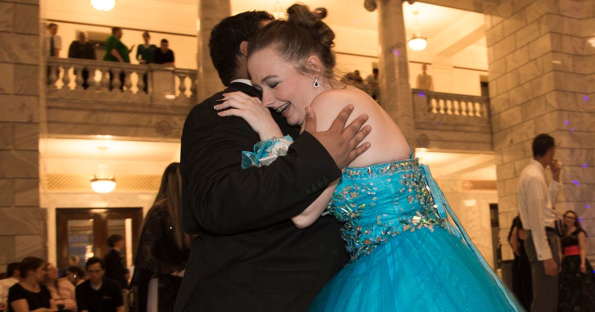 For students at Utah’s virtual schools, prom night offers a chance to ...
