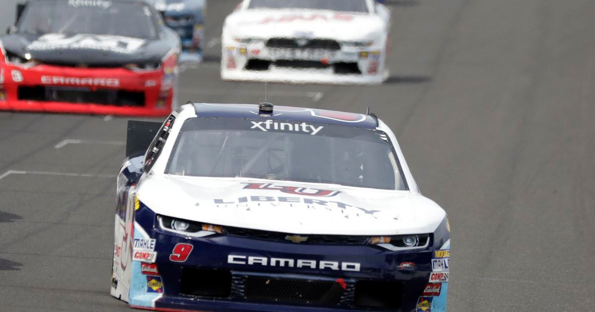 Byron holds off Menard to win Xfinity Series race at Indy