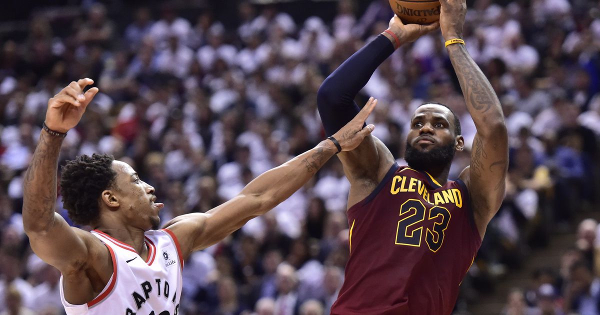LeBron James scores 43 as Cavs beat Raptors 128-110 in Game 2