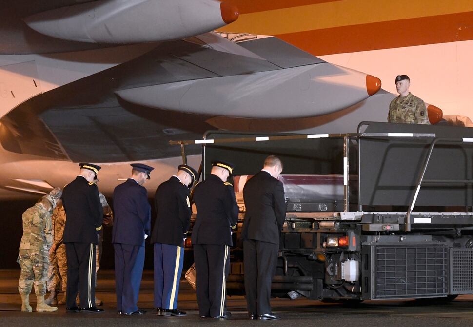 Maj. Brent Taylor’s wife saw his body returned to this country and then ...