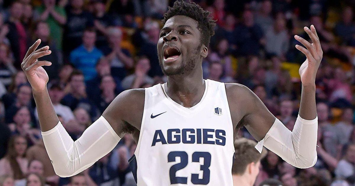 Queta scores 23 to carry Utah State over New Mexico 71-55