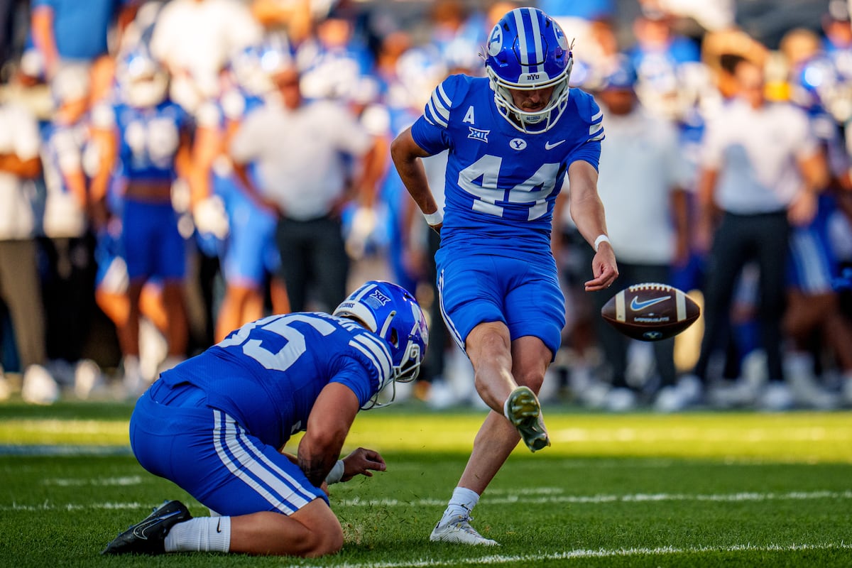 BYU kicker Will Ferrin beat the Utah Utes with his 44-yard field goal