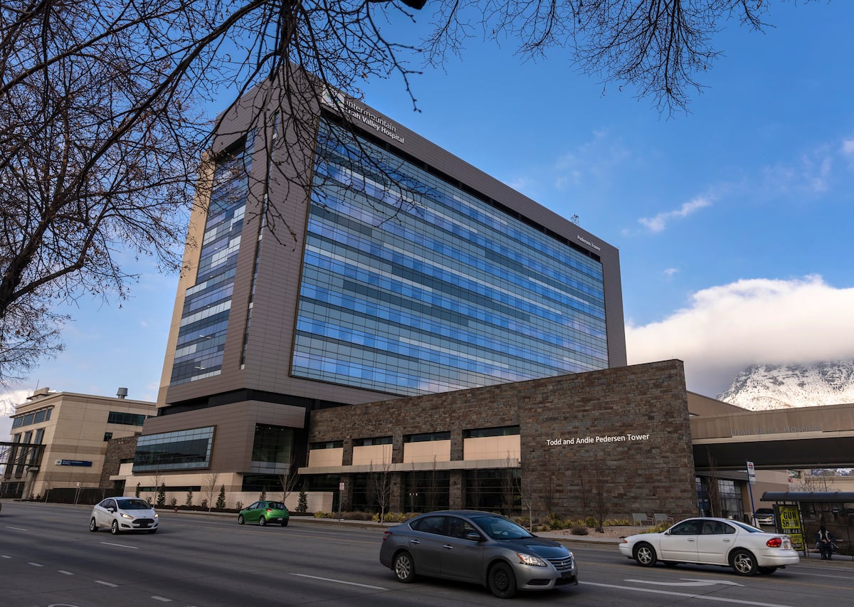 Comparing health care costs at Utah hospitals, patient rights group ...