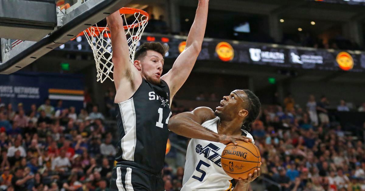 The Triple Team: Jarrell Brantley shows off his dunks, stepbacks, and ...