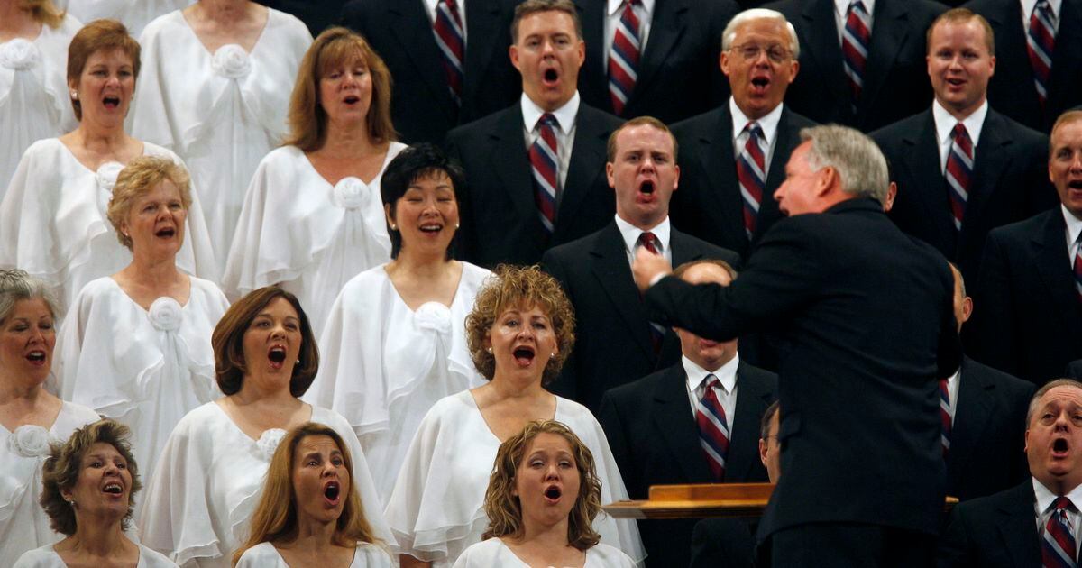 Utah woman has no regrets quitting Mormon Tabernacle Choir over Trump ...