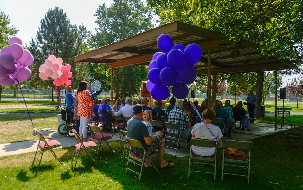 Family and friends celebrate Rachael Runyan, the 3-year-old whose 1982 ...