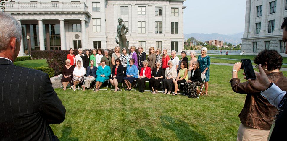 30 years ago, an elementary school helped place a Utah statue in the U ...